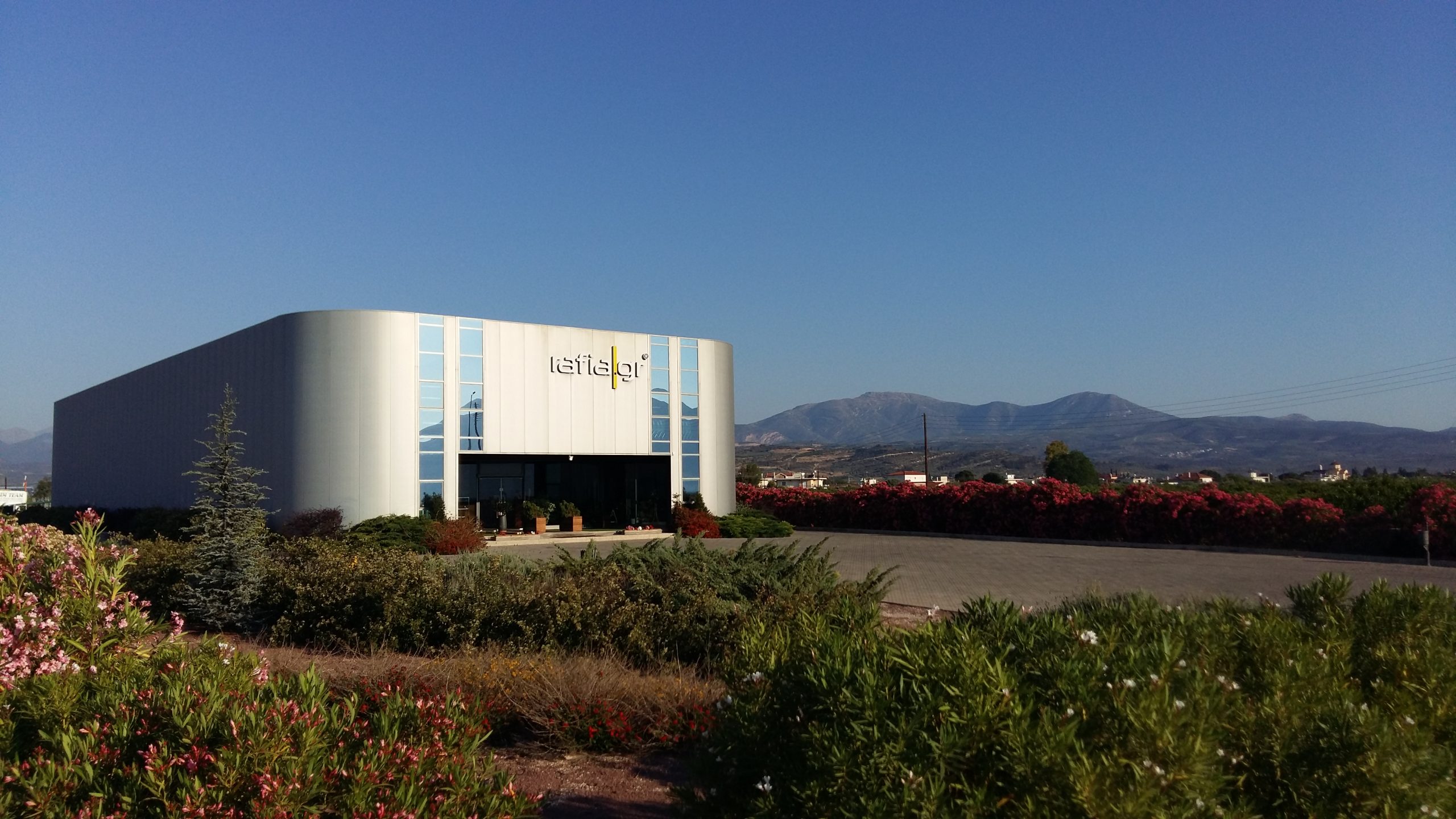 Rafia.gr: Σε νέες, ιδιόκτητες εγκαταστάσεις, οι ειδικοί στην αποθήκευση ...