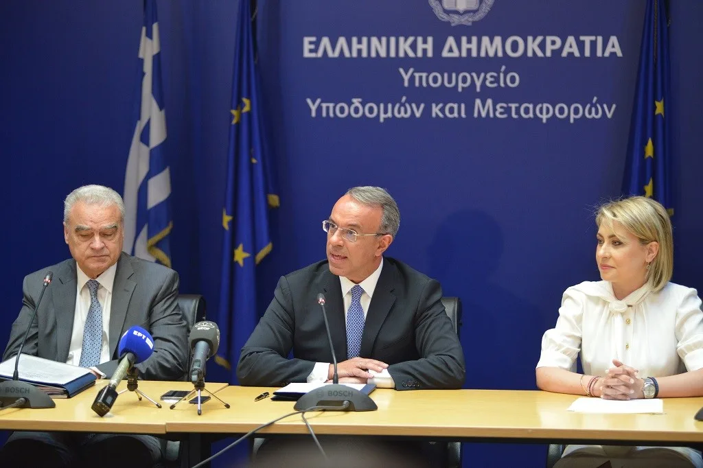 Ο Χρήστος Σταϊκούρας παρέλαβε την ηγεσία του Υπουργείου Υποδομών και ...